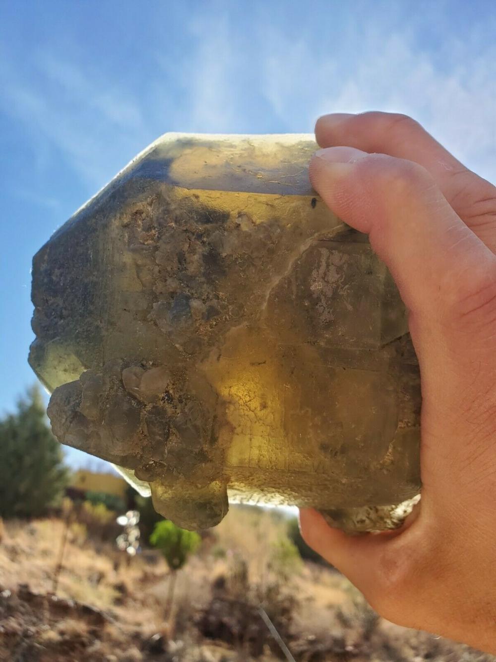 Hanksite Meaning and Spiritual Properties