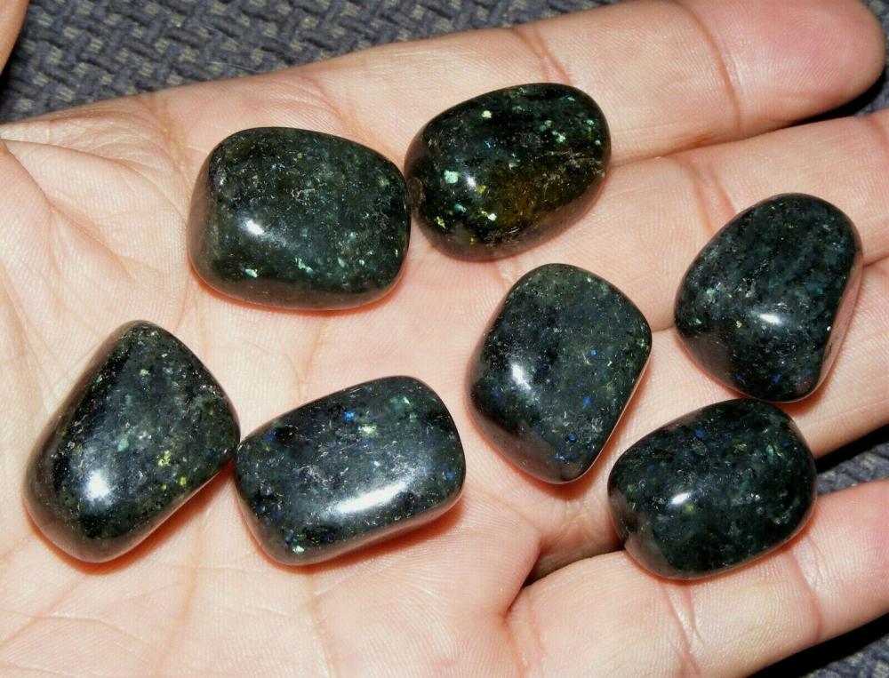 Galaxyite Meaning and Spiritual Properties